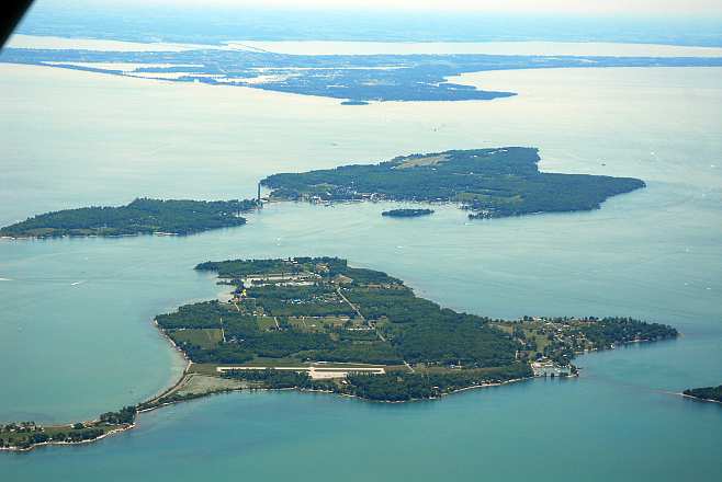 Middle Bass Island, Ohio Aerial Photos